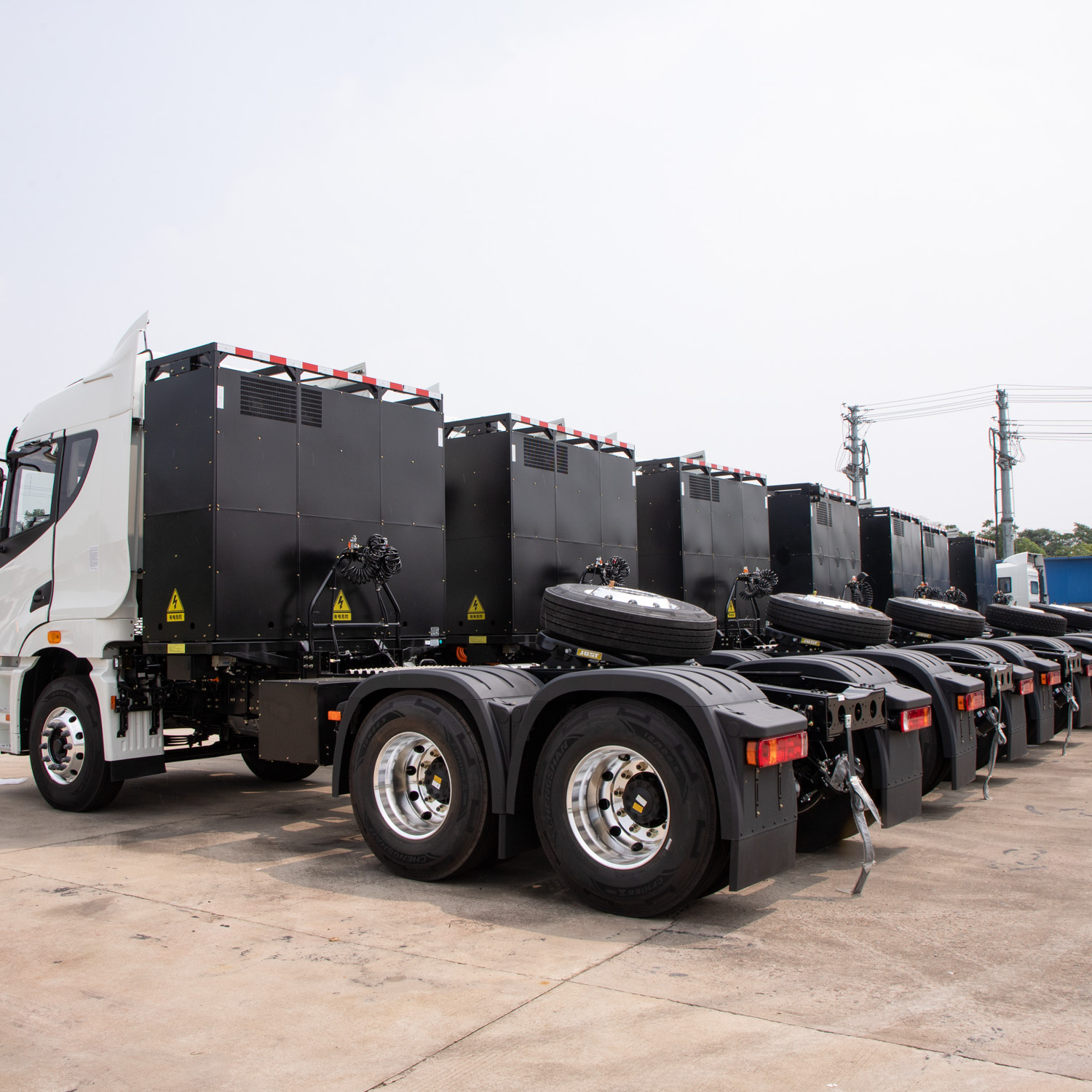 Heavy Electric Tractor Trucks Ev Container Trucks from China ...